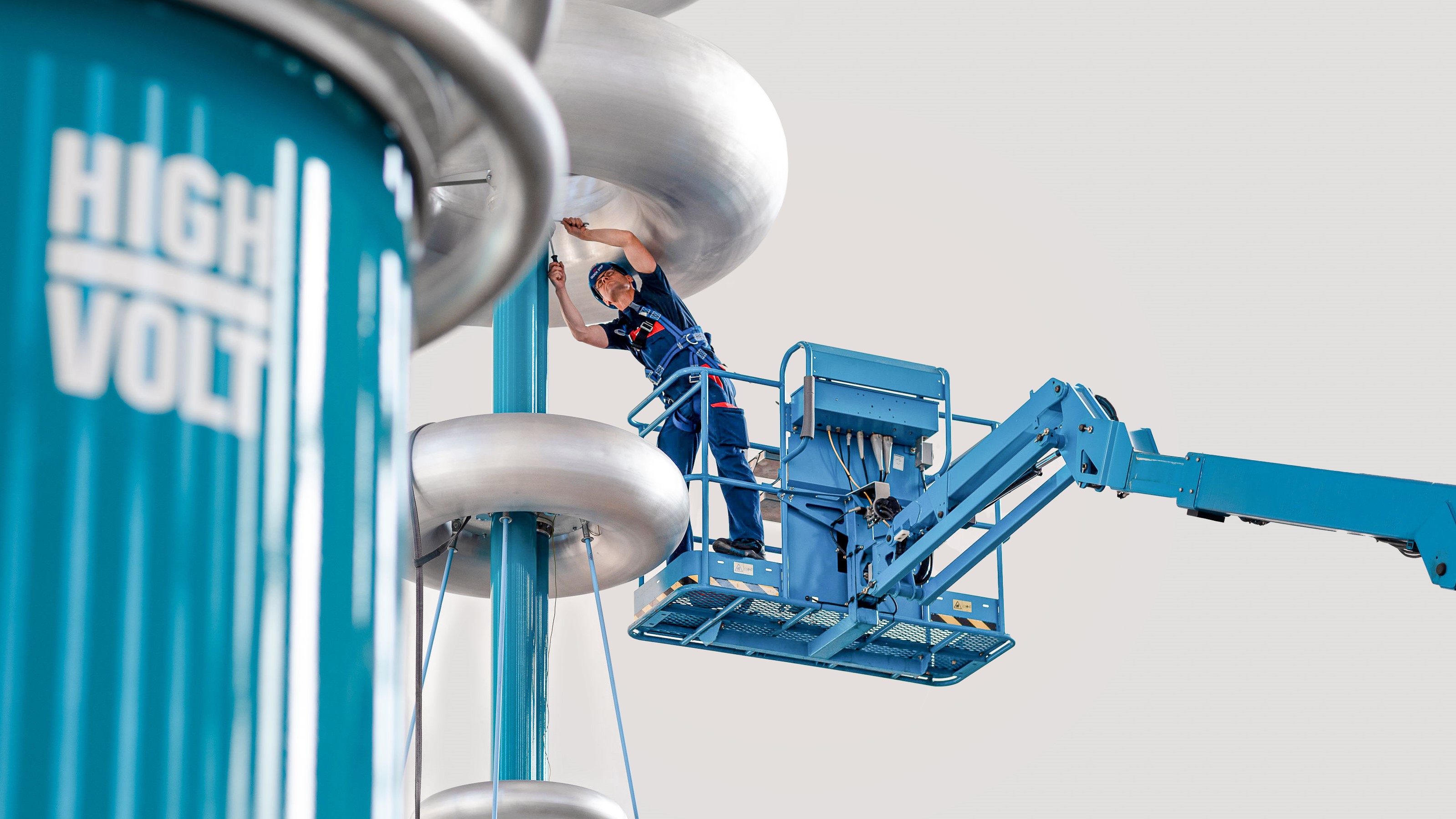 HIGHVOLT Prüftechnik Dresden GmbH & Company